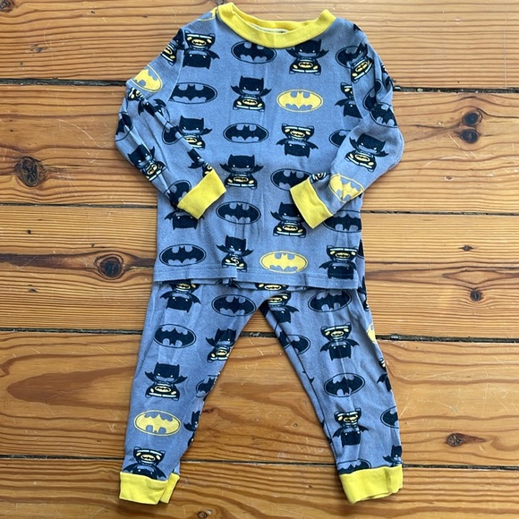 DC Comics | Pajamas | 32 Justice League 8m Batman Pajamas | Poshmark